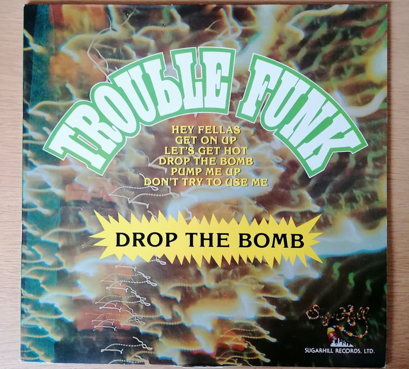 TROUBLE FUNK -- DROP THE BOMB | Kaufen auf Ricardo