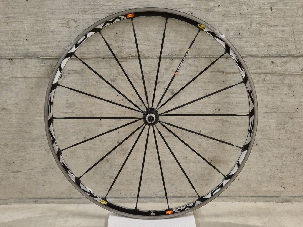 Mavic Ksyrium SL SSC 28" Vorderrad für Rennvelo / Rennrad (Gebraucht) in Aarau für CHF 1 – nur ...