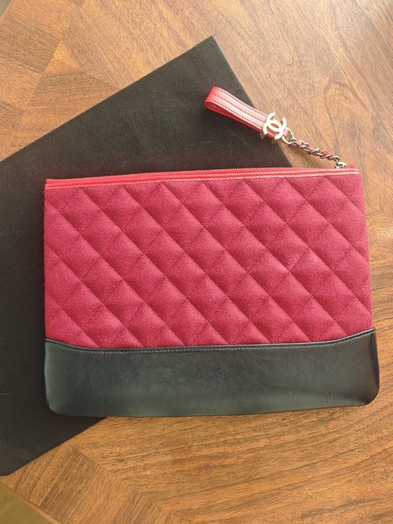 CHANEL Gabrielle O-Case Vinho Clutch NEU (Neu und originalverpackt) in ...