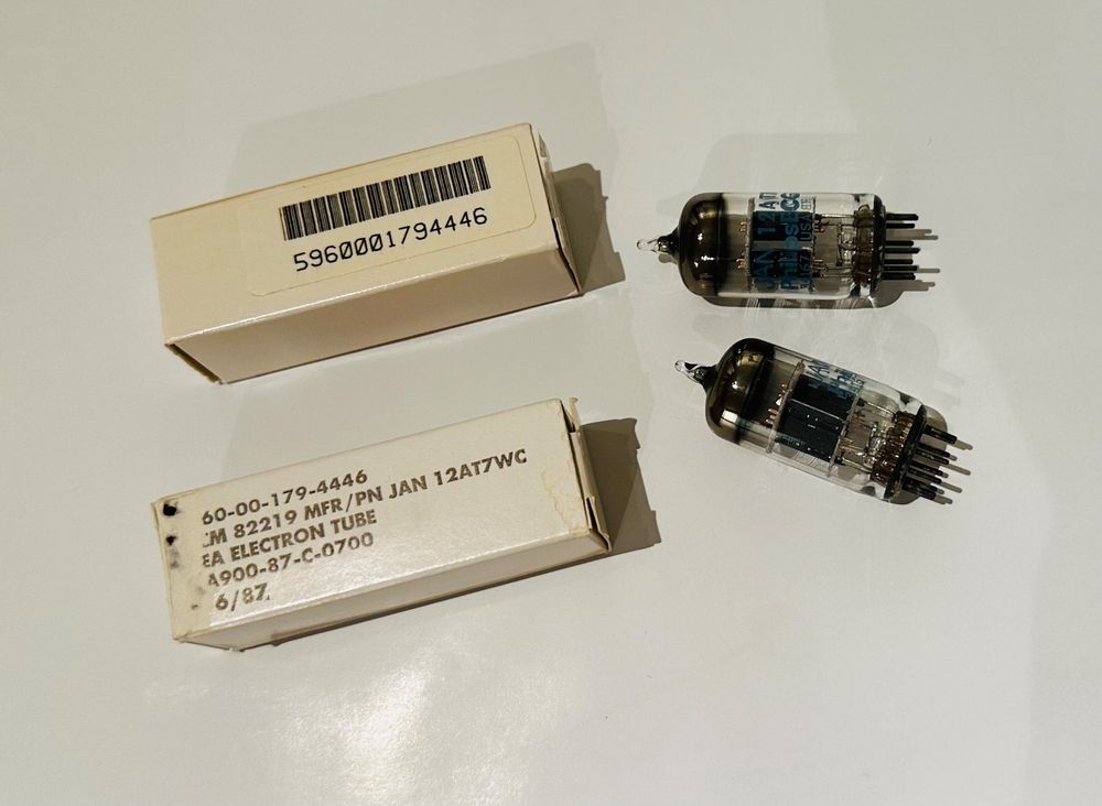zwei Elektronen-Röhren Philips JAN 12AT7WC 5960-00-179-4446 (Neu ...