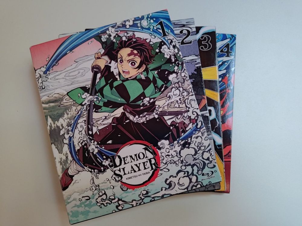 Demon Slayer - Staffel 1, Vol. 1 - 4 / Blu Ray (Gebraucht) in Liestal für CHF 133 – mit ...