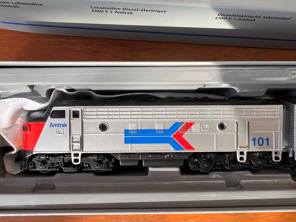 Diesellok "Amtrak" Digital, USA EMD F7, H0 AC, Märklin 37621 (Neu und ...