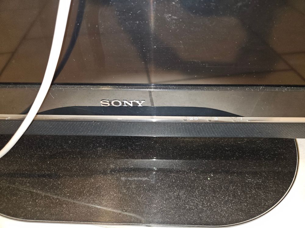 Sony Bravia TV KDL-40V5610 für 10.-- (Nachhaltigkeit) (Gebraucht) in ...