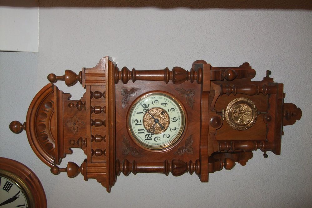 Wanduhr, Gustav Becker, Freischwinger, funktioniert tadellos (Gebraucht) in Muhen für CHF 61 ...