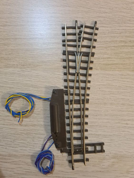 Bemo weiche rechts 4210 H0m (A) (Gebraucht) in St-Aubin-Sauges für CHF 39 – mit Lieferung auf ...