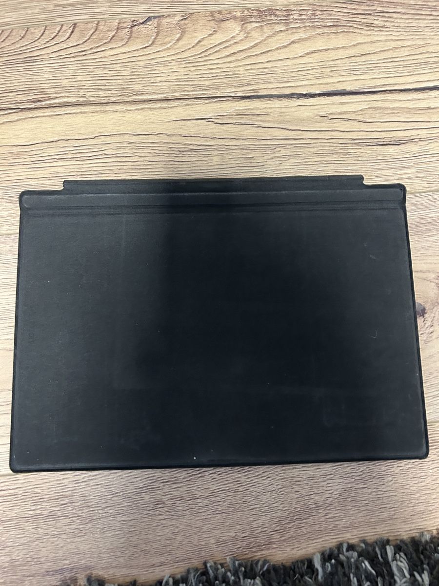 Microsoft Surface Pro Type Cover Schwarz - Top Zustand! (Gebraucht) in ...