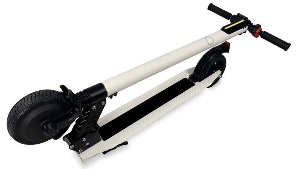 E-Scoote weiss (Neu (gemäss Beschreibung)) in Lindau für CHF 150 – mit ...
