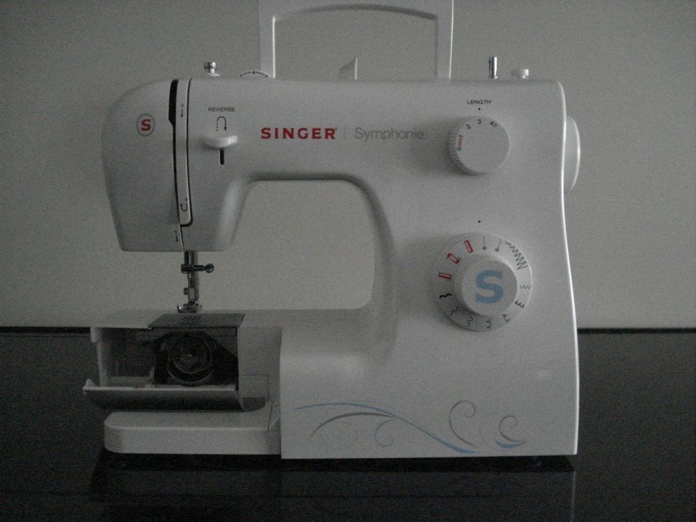 Singer 2250 Symphonie Nähmaschine | Kaufen auf Ricardo