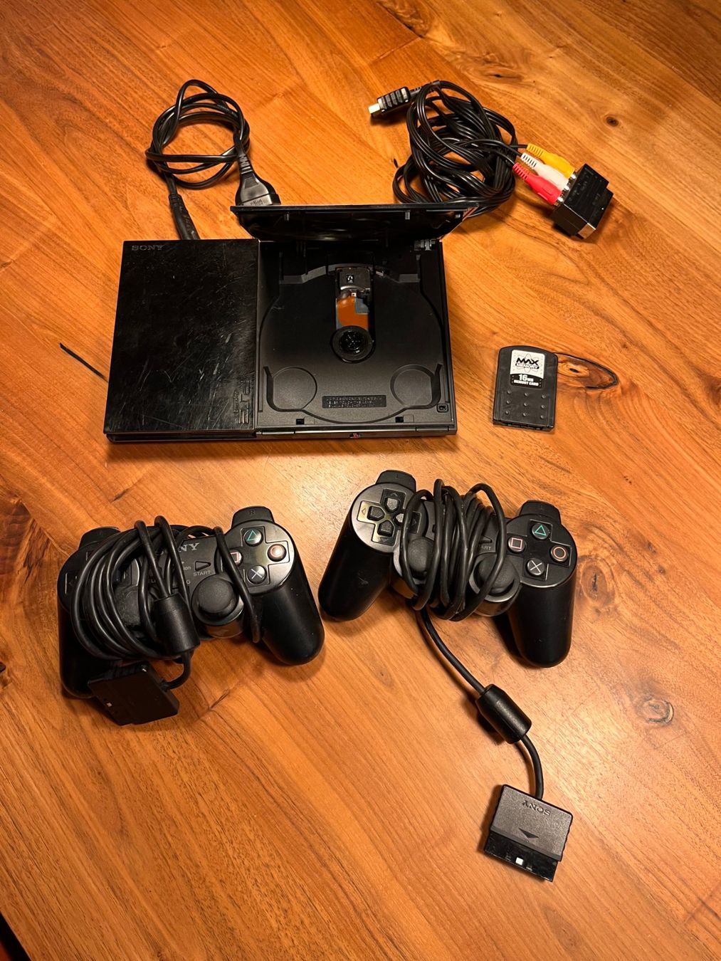 PlayStation 2 Konsole mit 2 Controller + Memory Card (16 GB) (Gebraucht ...