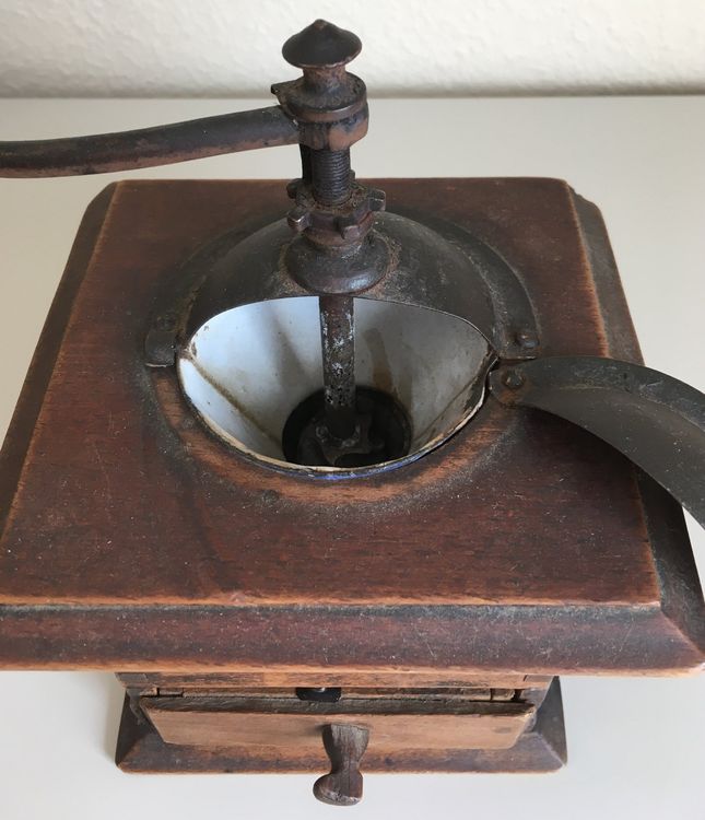 alte antike Kaffeemühle / Handmühle | Kaufen auf Ricardo