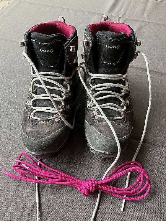 Fast neue Wanderschuhe 38 (Gebraucht) in Schwerzenbach für CHF 200 ...