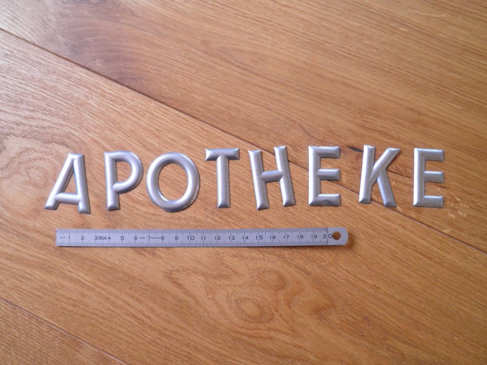 Buchstaben Grafik Schrift Typographie Metall "Apotheke" (Gebraucht) in ...