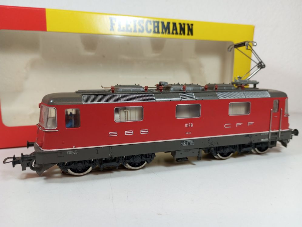 Fleischmann: 1142, Lokomotive Re 4/4 II SBB CFF | Kaufen auf Ricardo