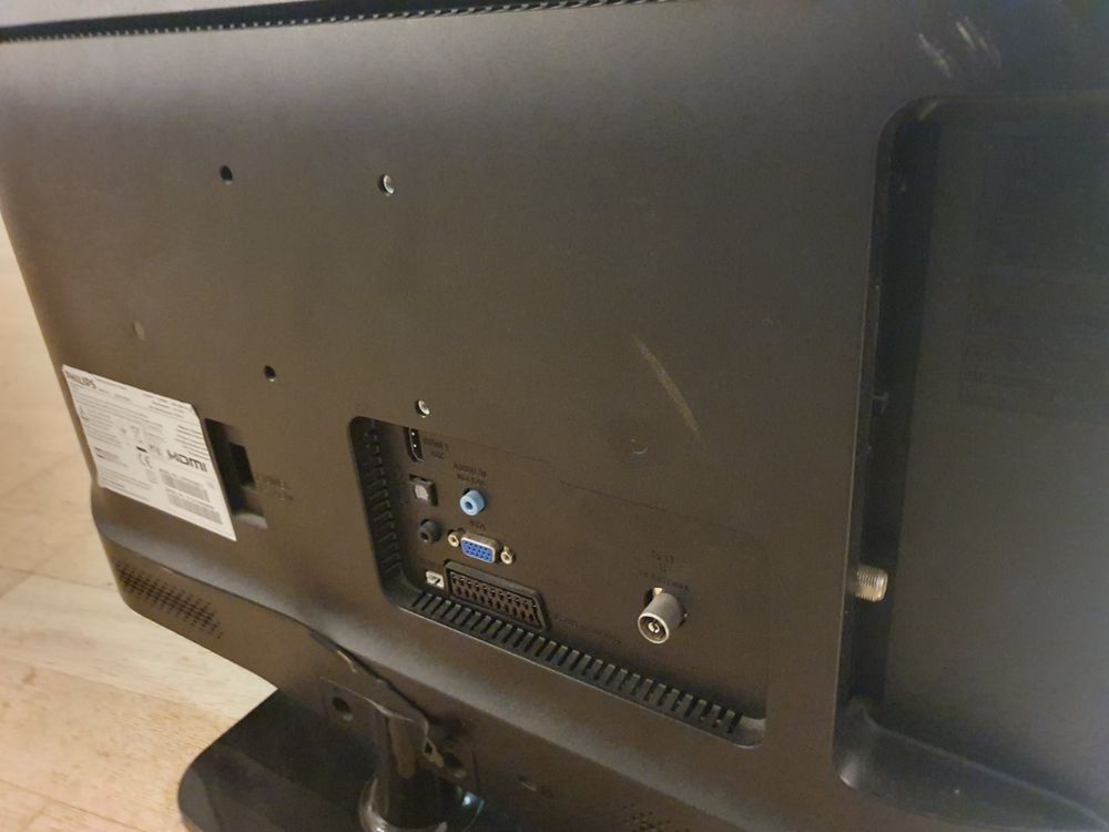Philips HD LED TV / Flachbild Fernseher 22 Zoll (Gebraucht) in für CHF ...