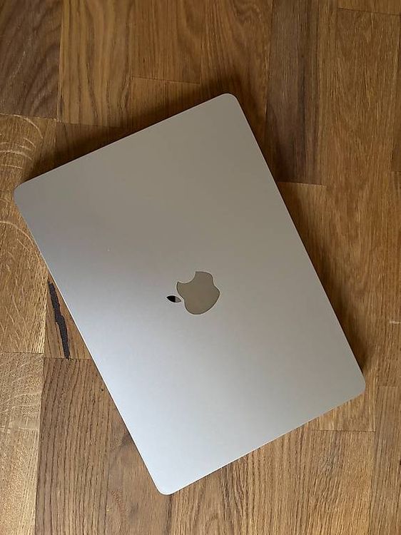 MacBook Air M4 2025 256GB mit Display-Schaden (Defekt) in Zürich für ...