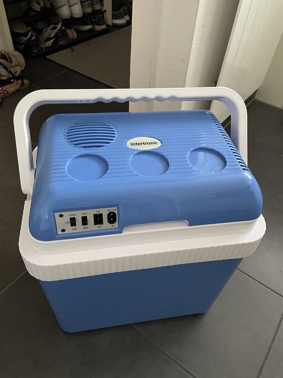 Elektro Kühlbox Intertronic 12V & 230V für Camping (Usato) a Zürich per ...