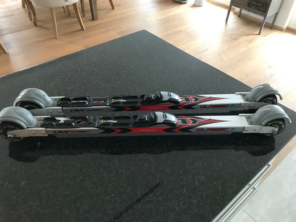 Rollski (Gebraucht) in Neuenegg für CHF 51 – nur Abholung auf Ricardo ...