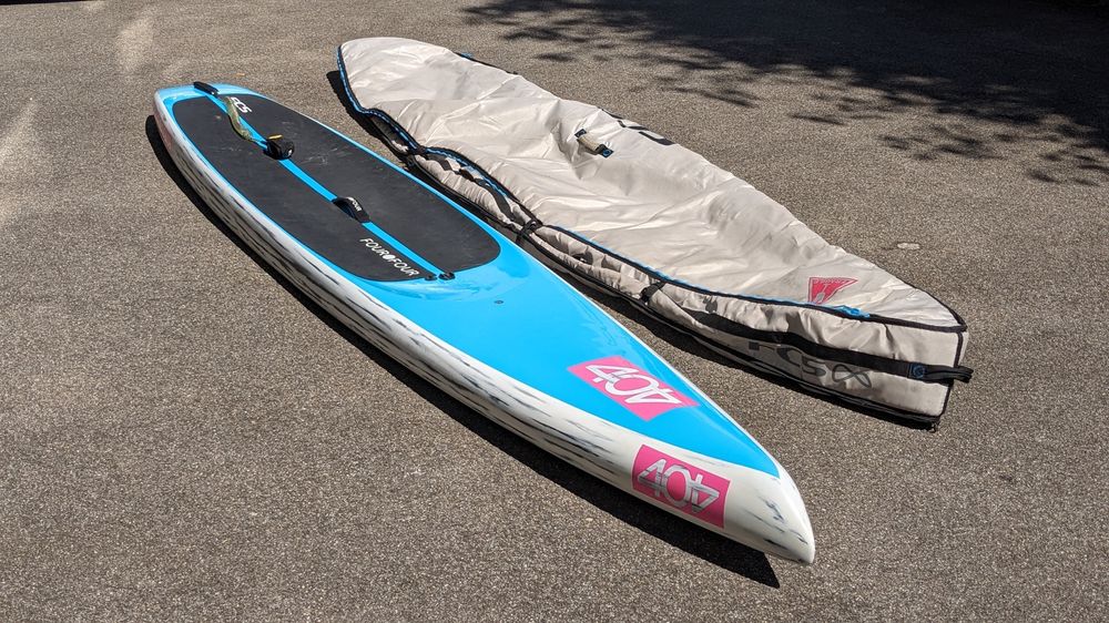 Carbon Raceboard von FourOFour mit Finne von Danny Ching (Gebraucht) in ...