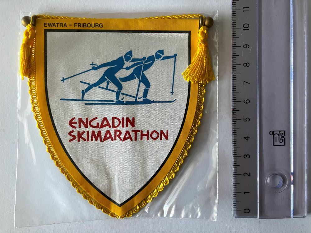 Vintage Fanion/Wimpel ENGADIN SKIMARATHON (Neu und originalverpackt) in ...