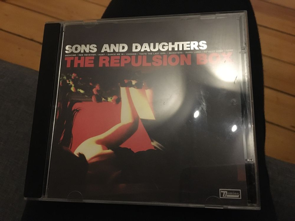 Sons and Daughters « the repulsion box » cd | Kaufen auf Ricardo