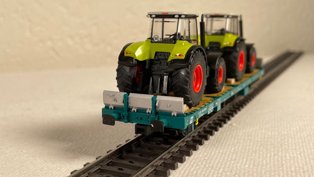 ACME 40177 - FS Kgps-x Flachwagen m. 2 CLAAS Traktoren - NEU (Neu und ...