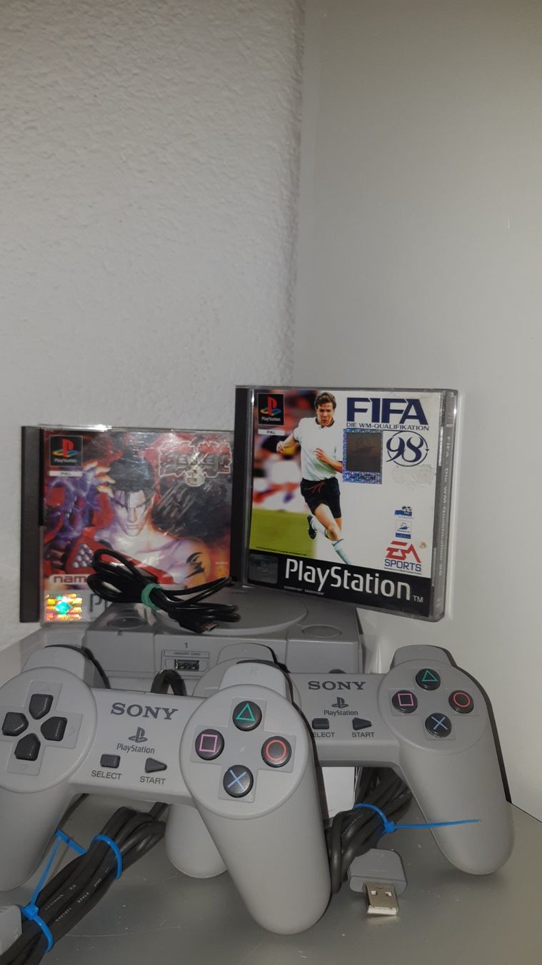 Sony Playstation 1 Mini mit Controller + Tekken 3 & Fifa98 (Gebraucht ...