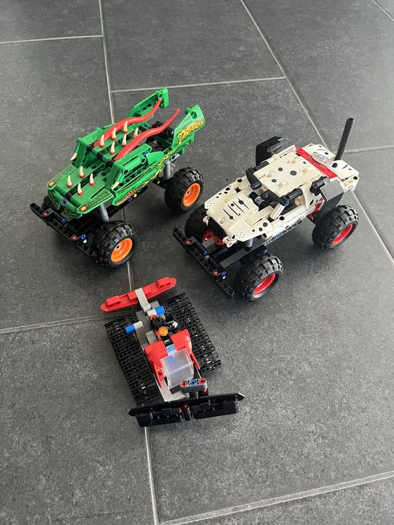 3 Lego Technic Sets Komplett - 2x Monsterjam + Pistenraupe | Kaufen auf Ricardo