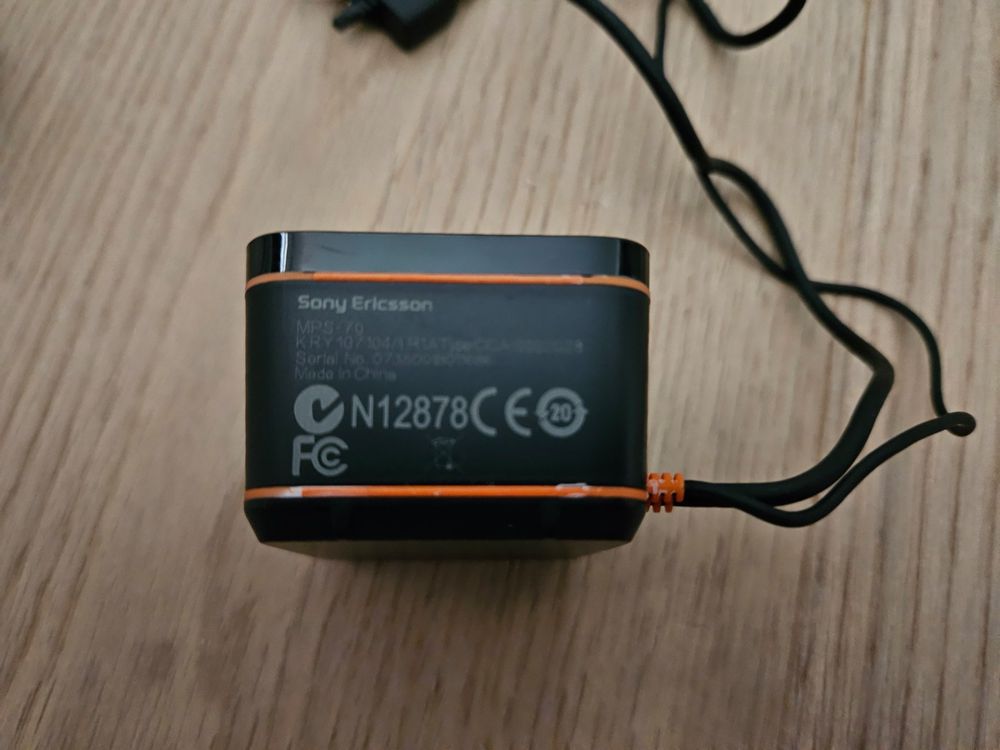 Sony Ericsson Lautsprecher MPS-70 (Gebraucht) in Steinmaur für CHF 5 ...