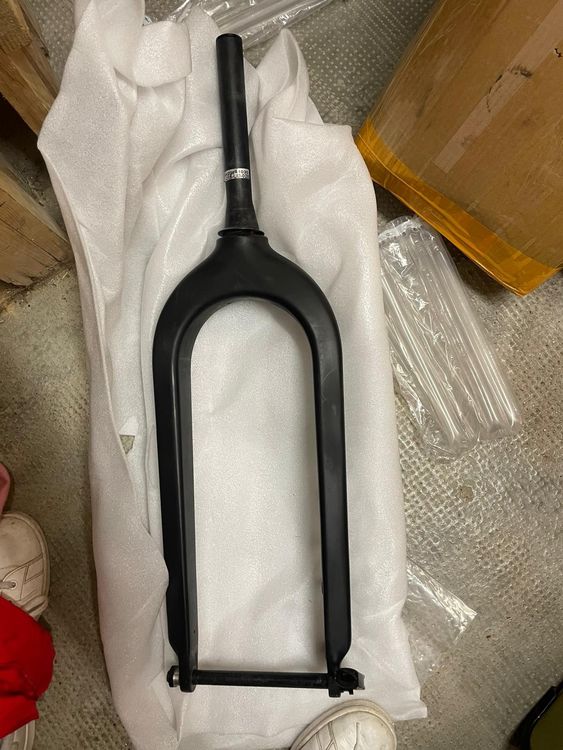 Fourche Fatbike Carbon 15x150 (Gebraucht) in Morges für CHF 95 – mit ...