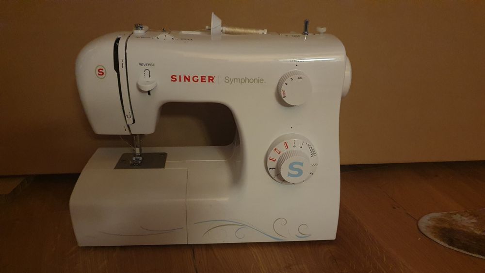 Singer Symphonie (Gebraucht) in für CHF 12 – nur Abholung auf Ricardo ...