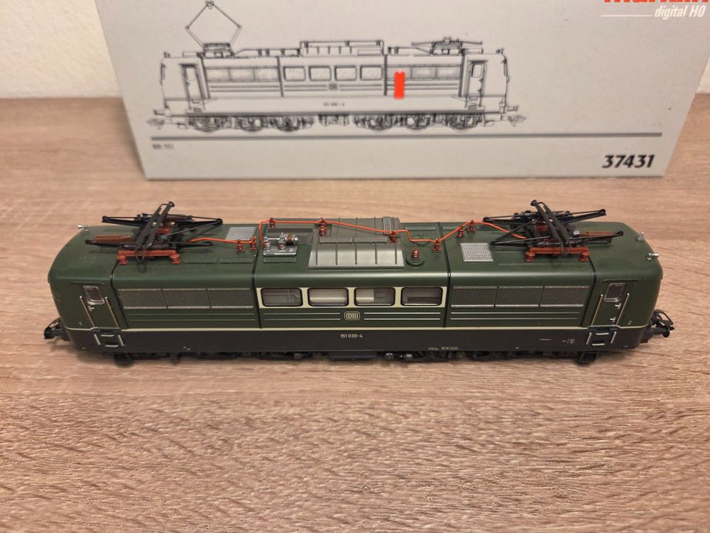 Märklin 37431 E-Lok BR 151 DB Digital H0 (D'occasion) à St-Aubin-Sauges pour CHF 119 – avec ...