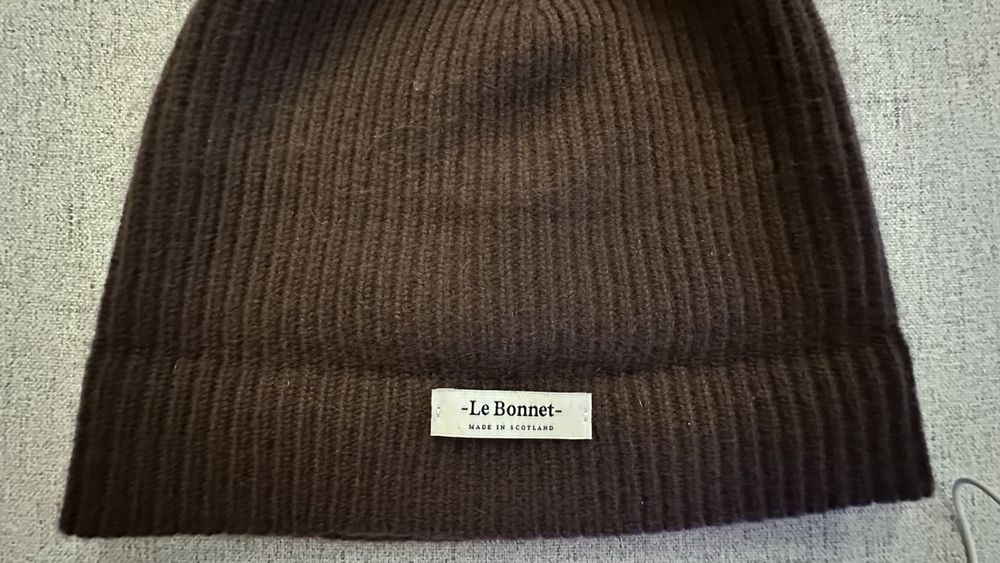 Bonnet Unisex de la marque Le Bonnet 98 chf (Gebraucht) in Mont-sur ...