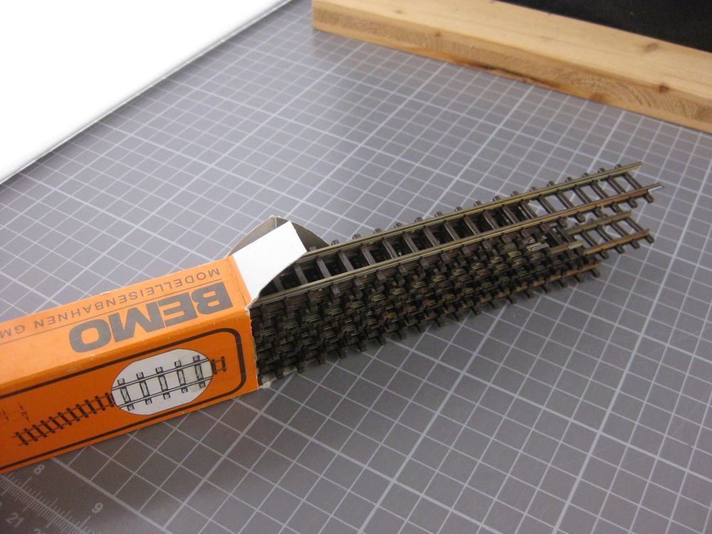 Bemo 4202 000 Flexgleis, code 83, 10 Stück, in Bemo Gleissch (Gebraucht) in Malters für CHF 94 ...