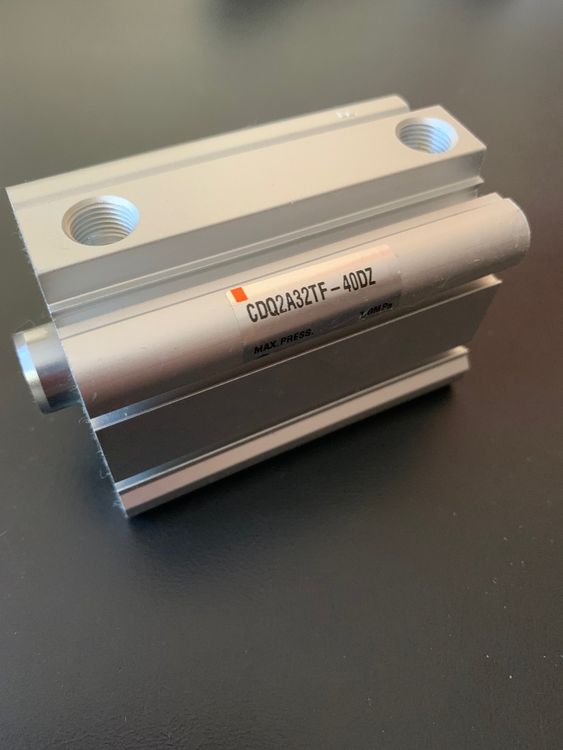 SMC CDQ2B32TF-40DZ, kompakt, CQ2-Z Kompaktzylinder (Neu und ...