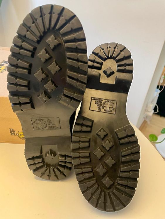 Dr. MARTENS Air Wair plateau boots, Gr.40, Vegan (Gebraucht) in Basel ...