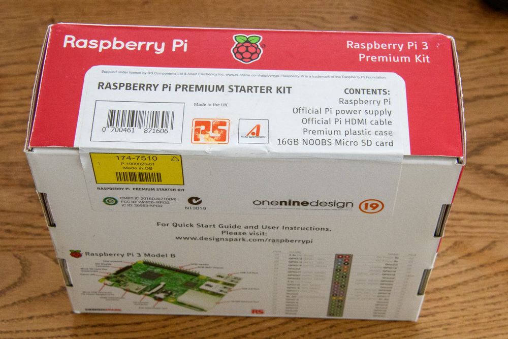 Raspberry Pi 3 Premium Starter Kit | Kaufen auf Ricardo