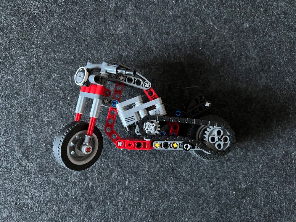 42132 LEGO Technic Chopper ab CHF 1 | Kaufen auf Ricardo