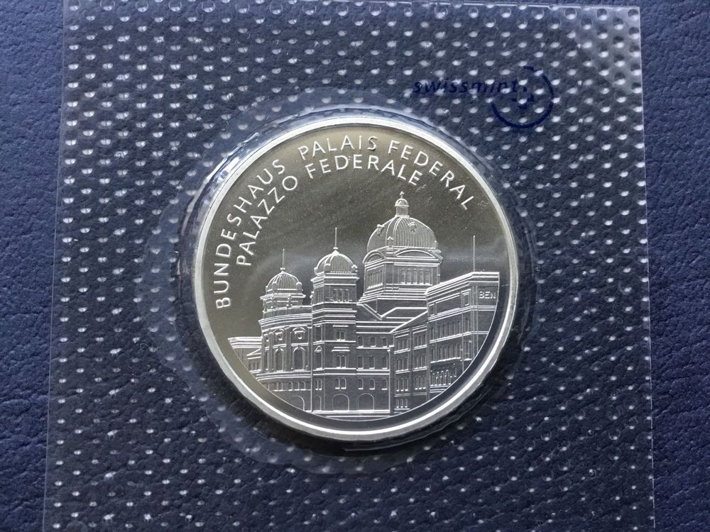 Sehr schöne 20 Franken Silbermünze BUNDESHAUS 2006 (Neu und originalverpackt) in St. Margrethen ...