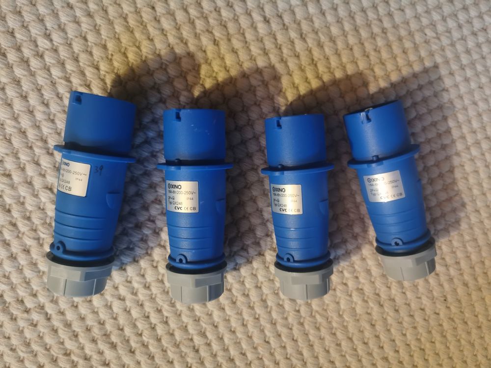 4.Stück CEE-Stecker 3-polig Neu gemäss den Bildern. (Neu (gemäss ...