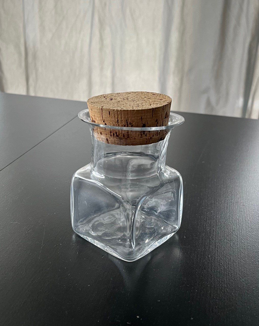 Bonbonnière rétro en verre carré avec couvercle liège (D'occasion) à ...