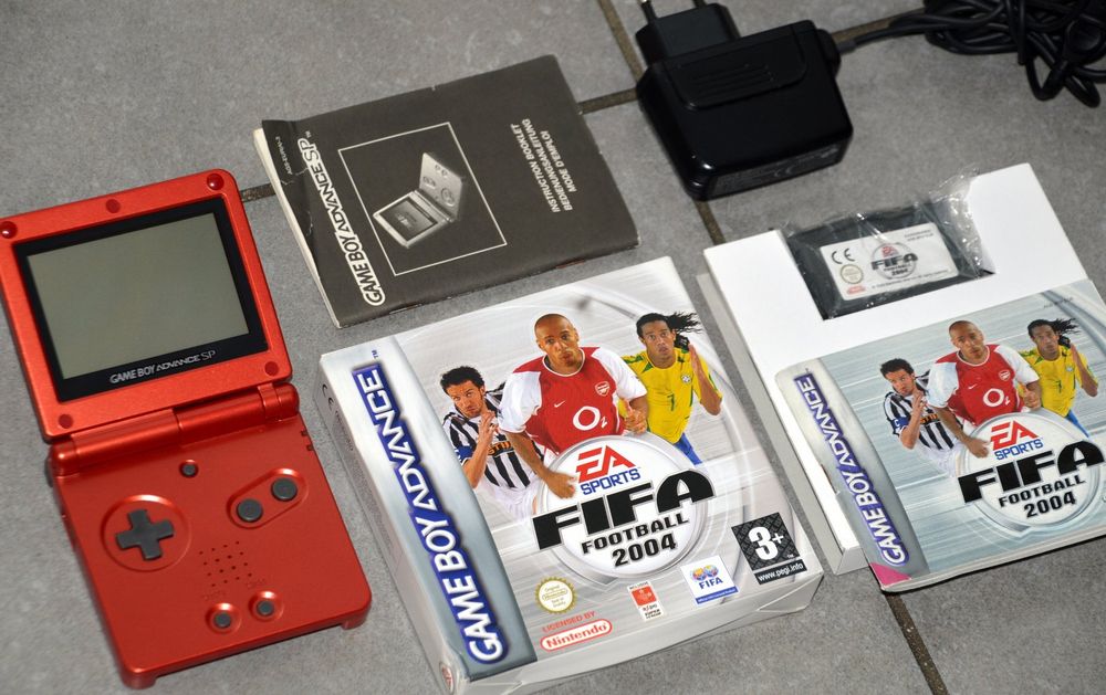 Game Boy Advance SP AGS 001 | Kaufen auf Ricardo