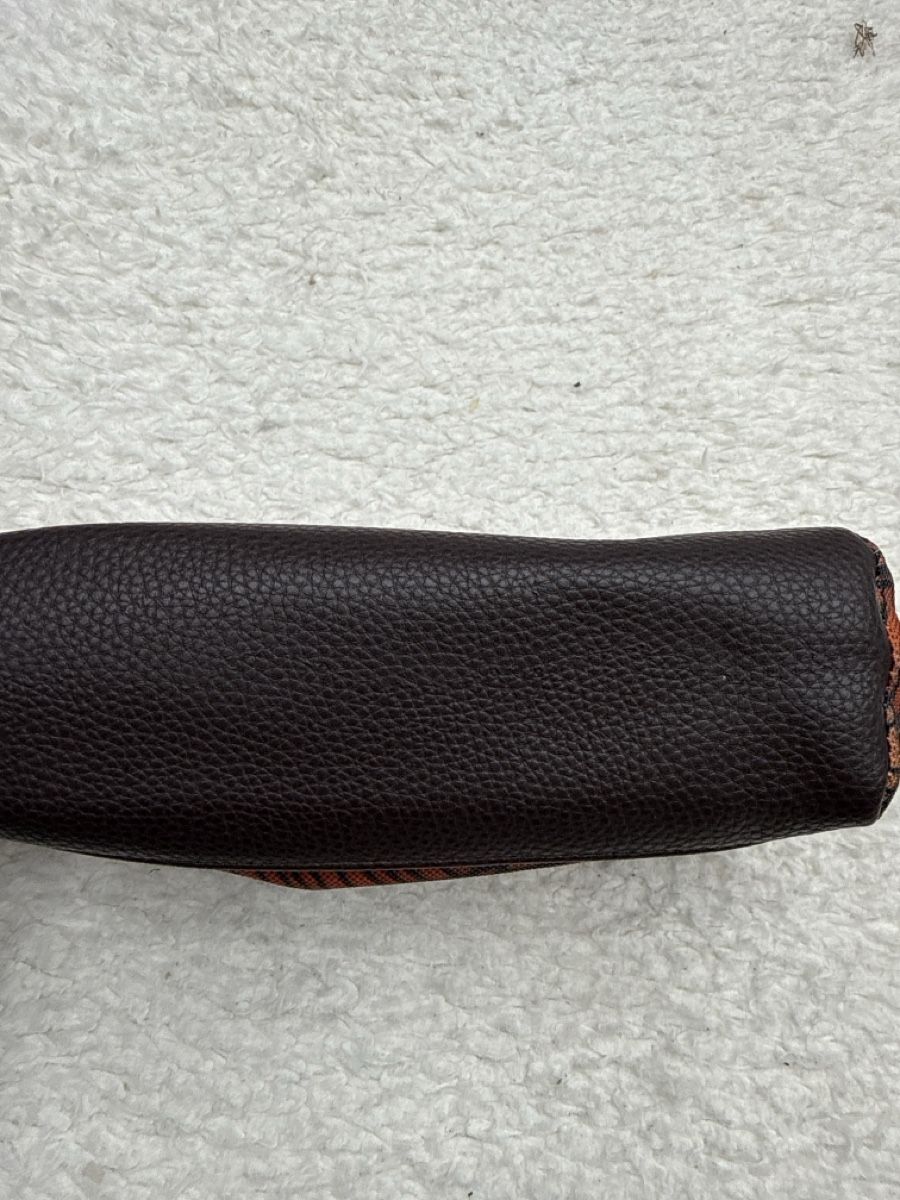 Trousse/pochette orange foncée - neuve! (Neuf avec emballage d'origine ...