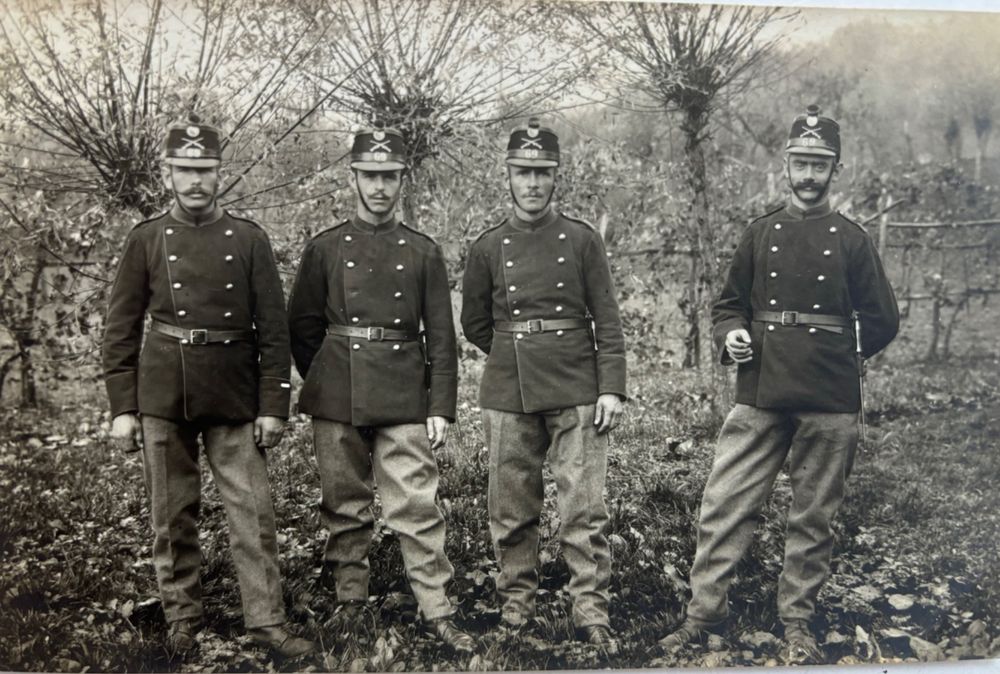 Militär, Uniform, Inf Bat 69 (Gebraucht) in Frauenfeld für CHF 4.8 ...