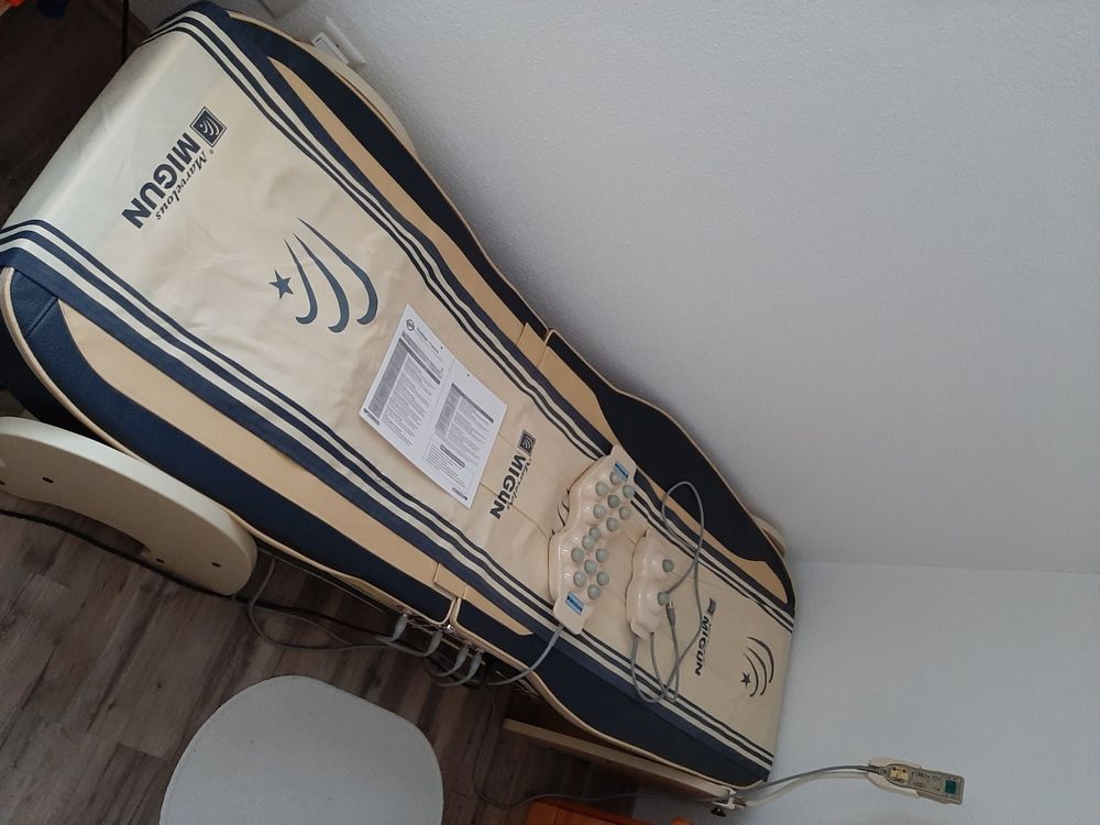 Migun Massageliege (Gebraucht) in Galmiz für CHF 500 – nur Abholung auf ...