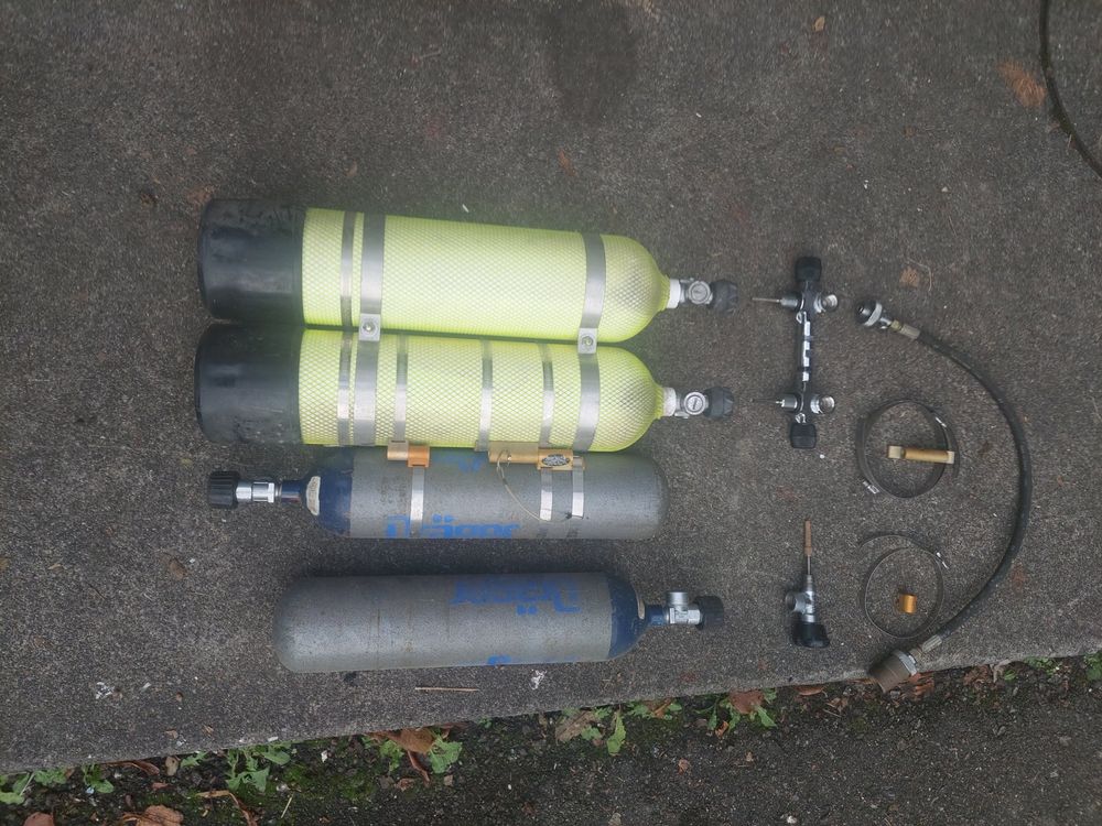 Tauchgerät doppel 7 /2x7 Liter mit 2x4 Liter (Gebraucht) in Wagen für ...