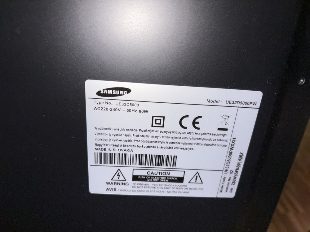 Samsung 32" LCD TV - Model UE32D5000 - Excellent Condition (Gebraucht ...