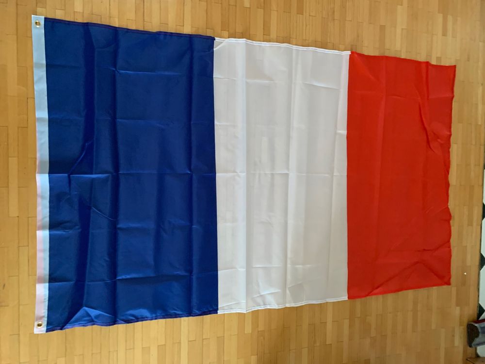 4x Fahne Frankreich France 150x90 cm NEU (Neu und originalverpackt) in Geneve für CHF 7.7 – mit ...