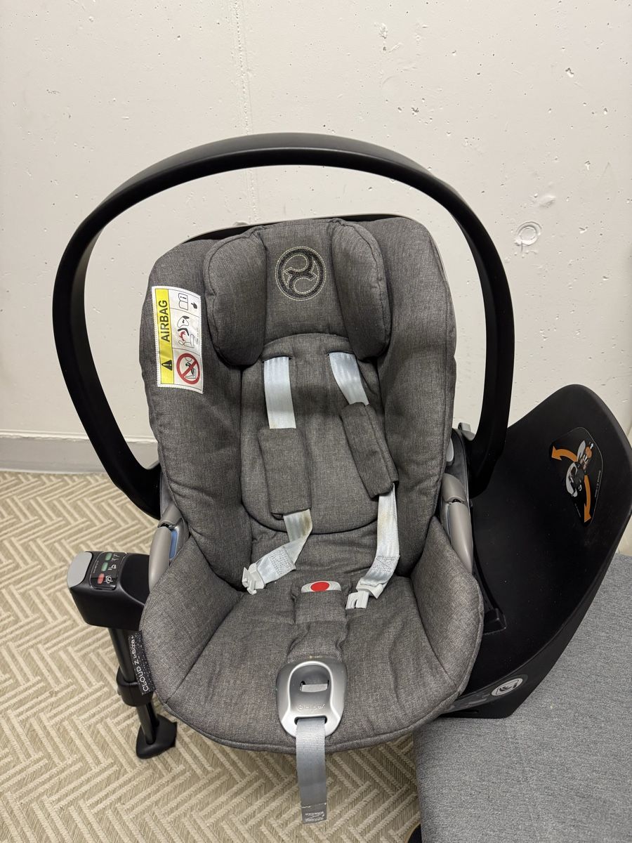 Cybex Cloud Z i-Size Babyschale mit 2 Base Z-Stationen, Grau (Gebraucht ...