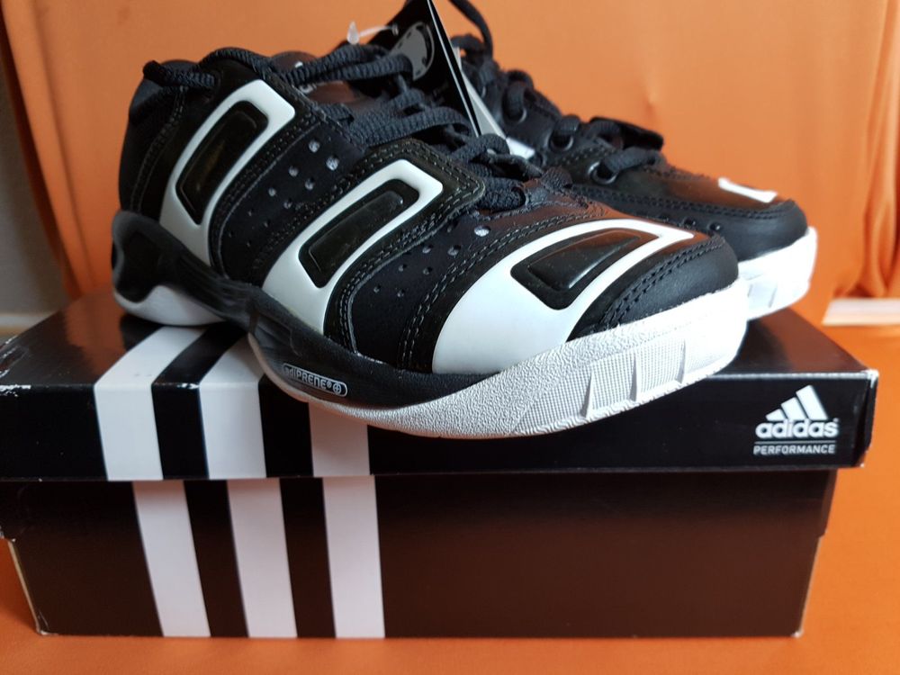 ADIDAS Court Stabil IV J Indoor Hallenschuhe Gr. 34 | Kaufen auf Ricardo