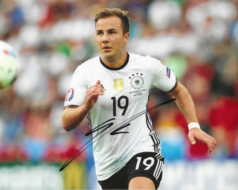 Original Autogramm MARIO GÖTZE (BVB /FC Bayern München) (Gebraucht) in ...